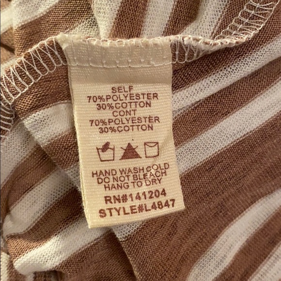 Poem & Thread | Tops | Euc Poem Thread Euc Ruffle Cold Shoulder Tank ...